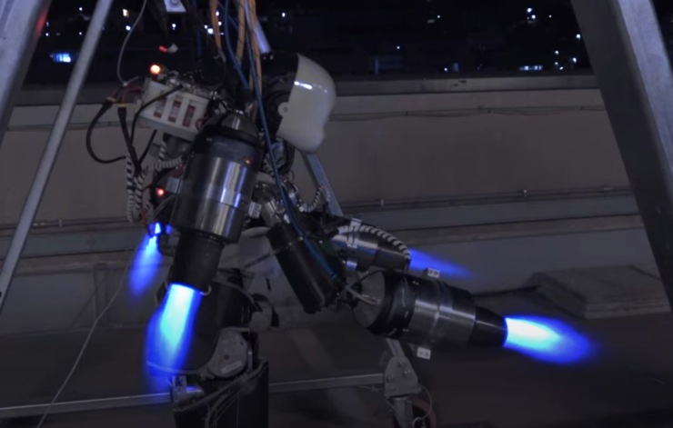 IronCub3 spicca il volo: per la prima volta al mondo un robot umanoide ...